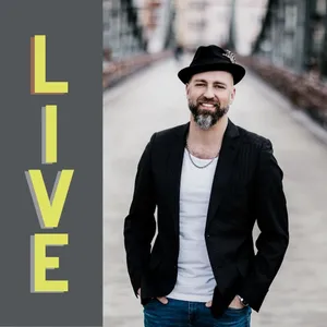 Sebastian Cuthbert LIVE - SCM Shop.de